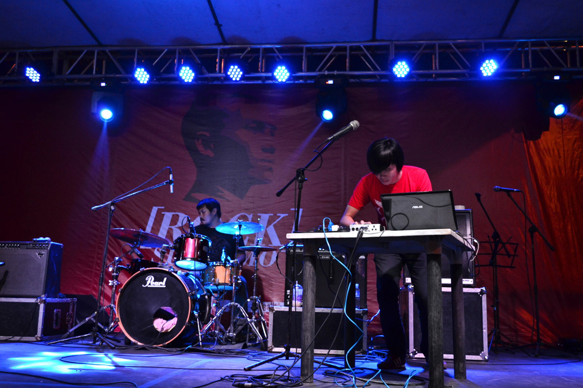 Carrying On with the Rock Supremo | TeamManila Lifestyle Carrying On ...